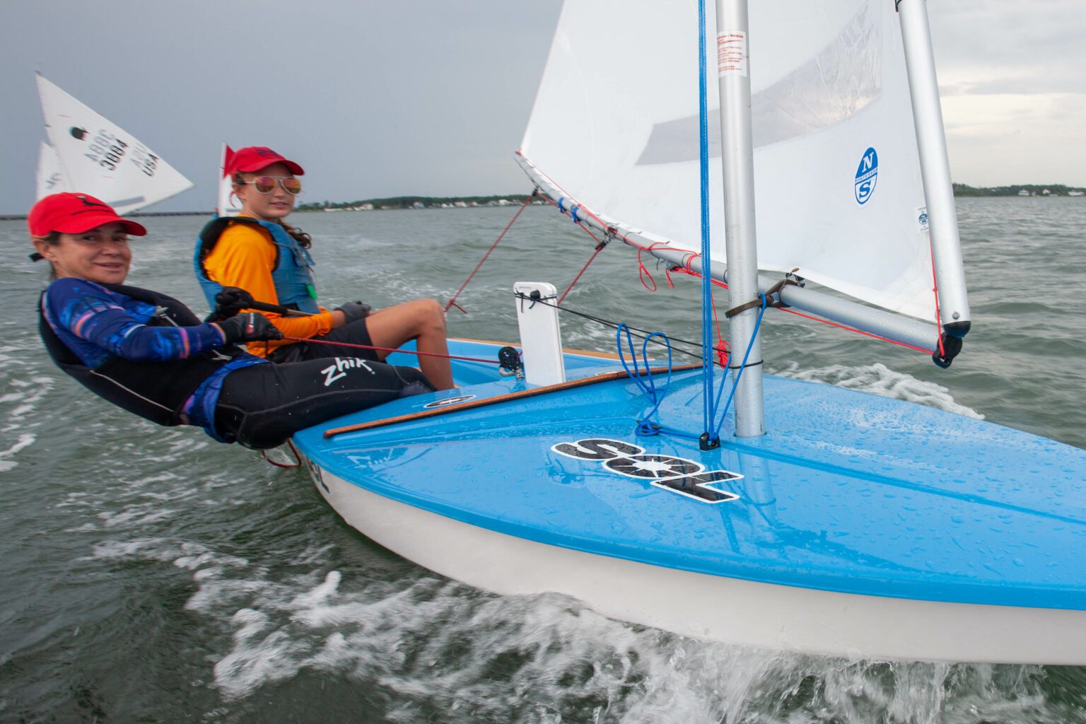 11 Beautiful Photos of the SOL Sailboat - SERO Innovation