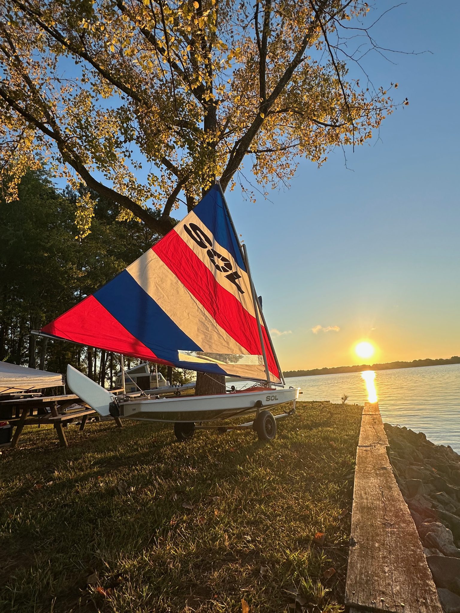How to Conquer Summer with Your SOL Sailboat - SERO Sailing